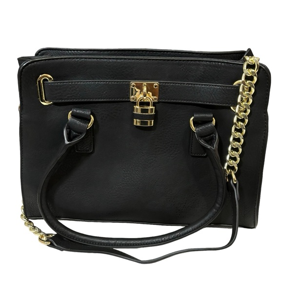 Charming Charlie | Bags | Charming Charlie Faux Black Leather Purse ...
